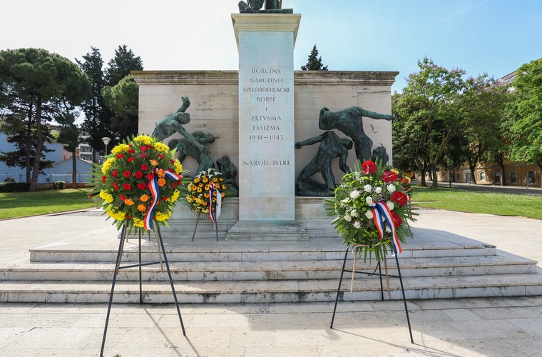 Polaganje vijenaca u povodu obilježavanja 9. svibnja – Dana pobjede nad fašizmom i Dana Europe ...