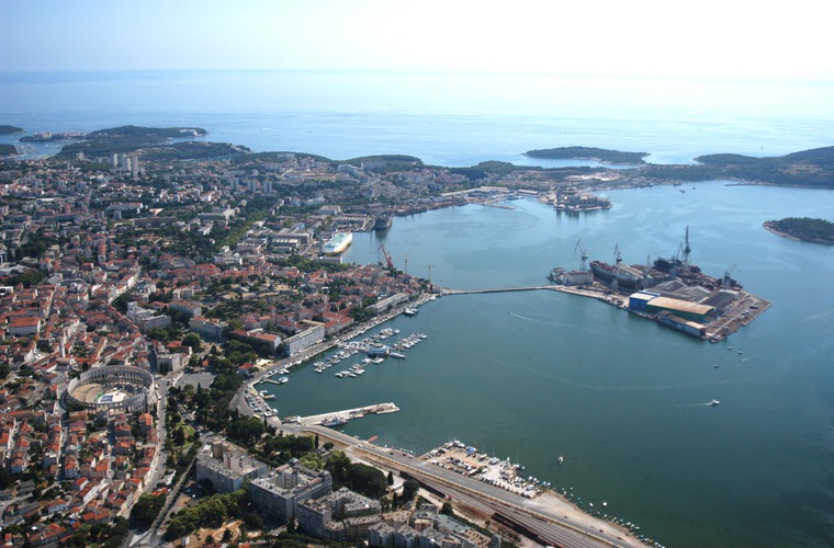 Započeo je 3. simpozij medicinskih sestara | Grad Pula