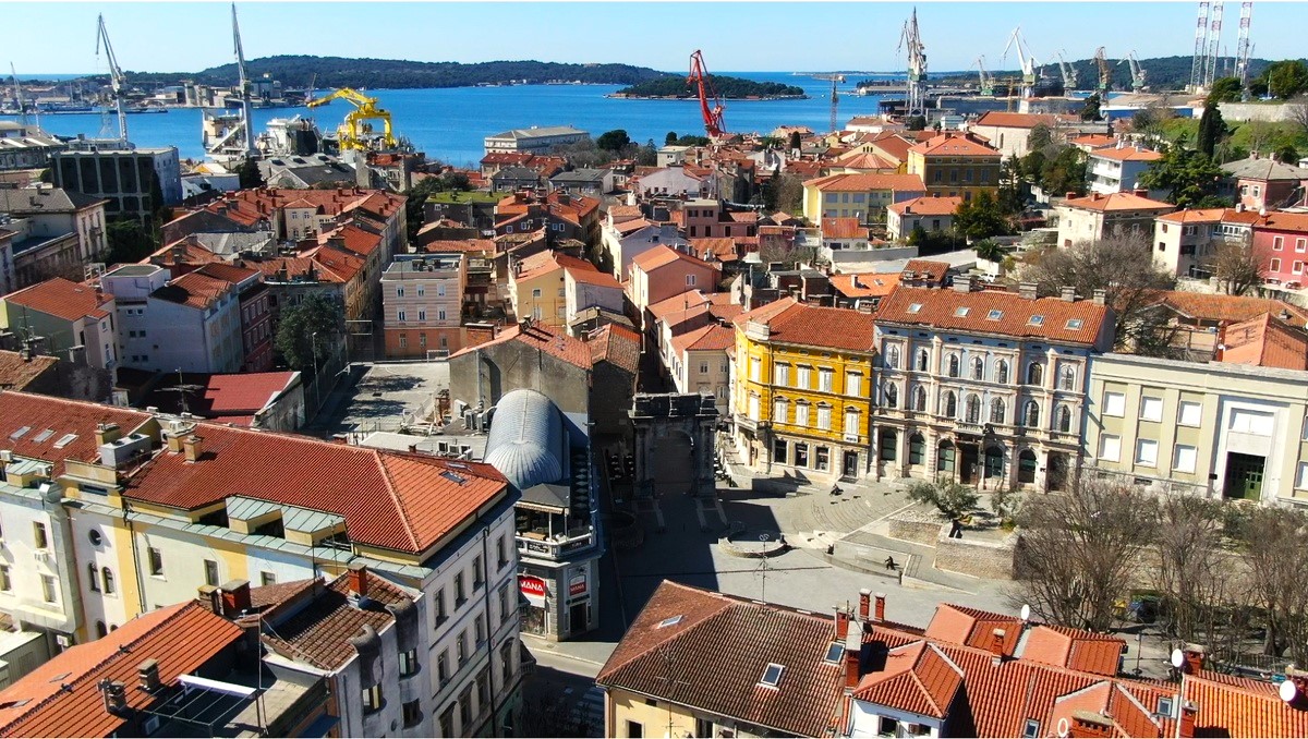 Poziv za predlaganje kandidata za dodjelu javnih priznanja Grada Pule u ...