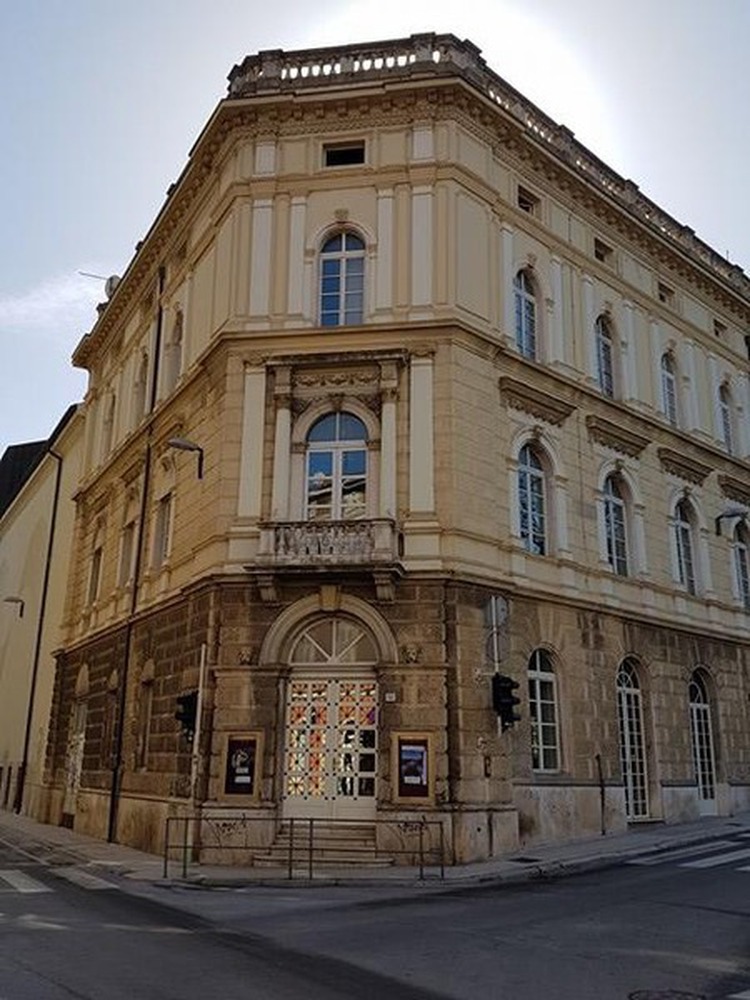 Božić u INK | Grad Pula