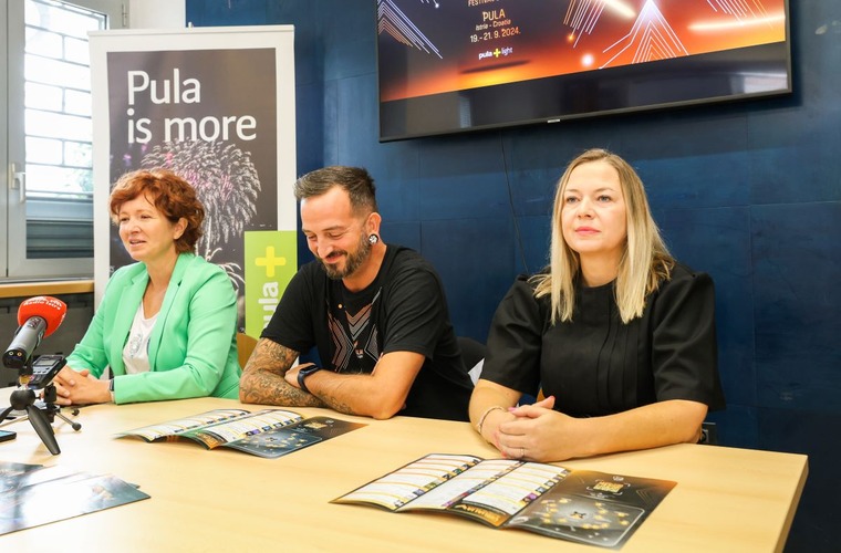 Pula se priprema za deseti jubilarni Visualia Festival – kada svjetlost ...