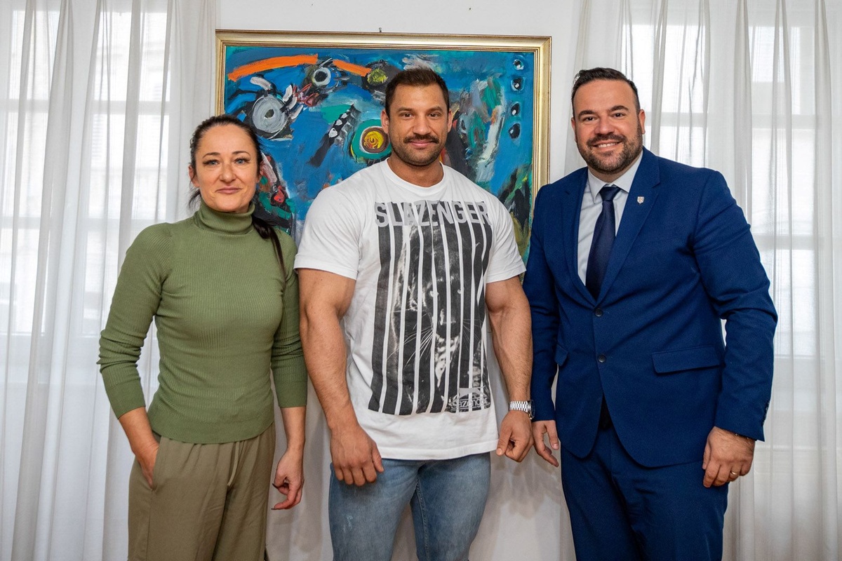 Tomislav Strmečki na prijemu kod gradonačelnika Pule Filipa Zoričića | Grad Pula