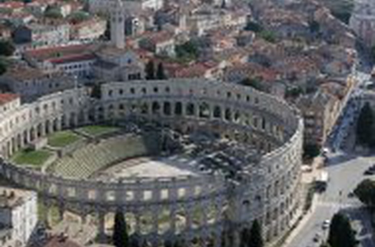 Gotovo 300.000 ljudi posjetilo pulske znamenitosti | Grad Pula