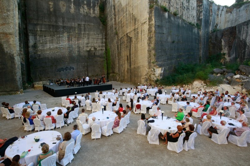 Cave Romane postat će najpoželjnija antička pozornica na otvorenom ...